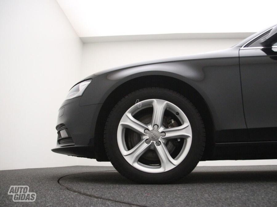 Black Audi A4 2015 in Vilnius, with an engine capacity of 2.00 L and mileage of 248 thousand km for 10399 €, photo 26 on AUTOMOTO.COM.LV