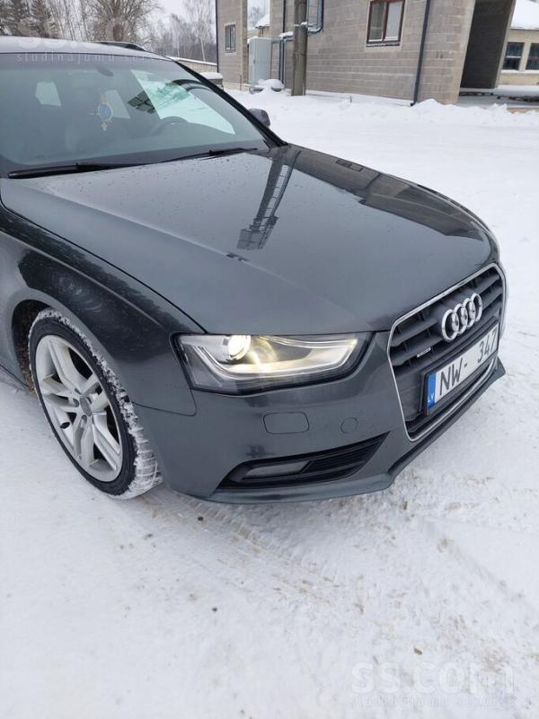 Black Audi A4 2015 in Talsi, with an engine capacity of 2.00 L and mileage of 322 thousand km for 10900 €, photo 2 on AUTOMOTO.COM.LV