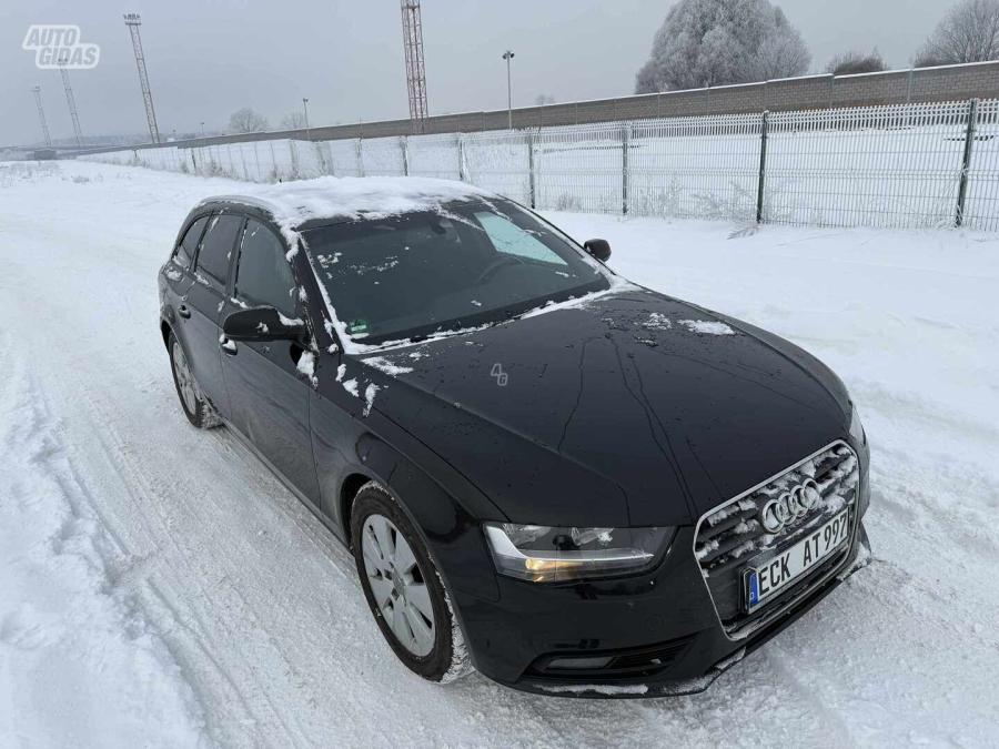 Black Audi A4 2015 in Mazeikiai, with an engine capacity of 2.00 L and mileage of 315 thousand km for 8200 €, photo 6 on AUTOMOTO.COM.LV