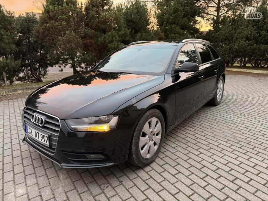 Black Audi A4 2015 in Mazeikiai, with an engine capacity of 2.00 L and mileage of 315 thousand km for 8200 €, photo 11 on AUTOMOTO.COM.LV