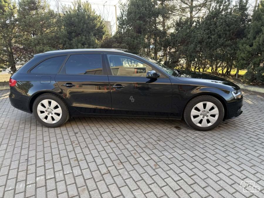 Black Audi A4 2015 in Mazeikiai, with an engine capacity of 2.00 L and mileage of 315 thousand km for 8000 €, photo 7 on AUTOMOTO.COM.LV