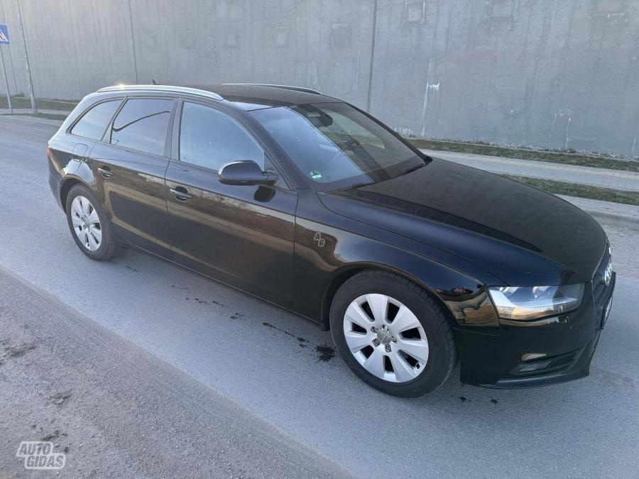 Black Audi A4 2015 in Mazeikiai, with an engine capacity of 2.00 L and mileage of 315 thousand km for 8000 €, photo 15 on AUTOMOTO.COM.LV