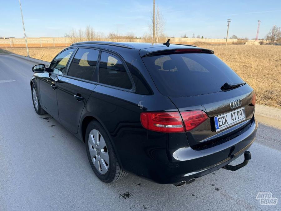 Black Audi A4 2015 in Mazeikiai, with an engine capacity of 2.00 L and mileage of 315 thousand km for 8000 €, photo 18 on AUTOMOTO.COM.LV