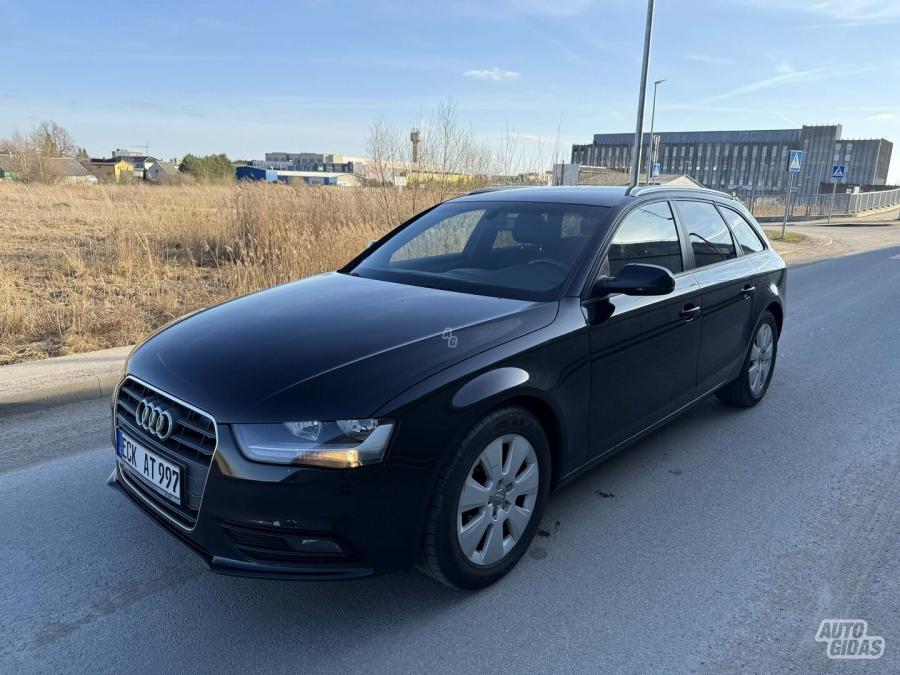 Black Audi A4 2015 in Mazeikiai, with an engine capacity of 2.00 L and mileage of 315 thousand km for 8000 €, photo 19 on AUTOMOTO.COM.LV