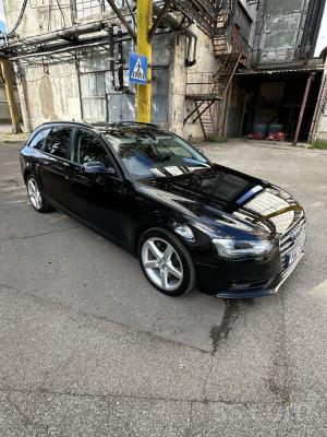 Melns Audi A4 2015 Rīga, ar dzinēja tilpumu 3.00 L un nobraukumu 263 tūkst. km par 9200 €, foto 4 vietnē AUTOMOTO.COM.LV