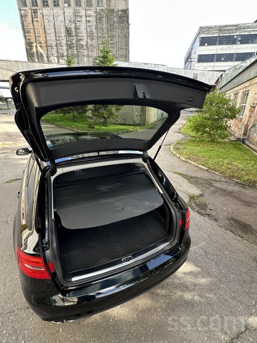 Melns Audi A4 2015 Rīga, ar dzinēja tilpumu 3.00 L un nobraukumu 263 tūkst. km par 9200 €, foto 13 vietnē AUTOMOTO.COM.LV