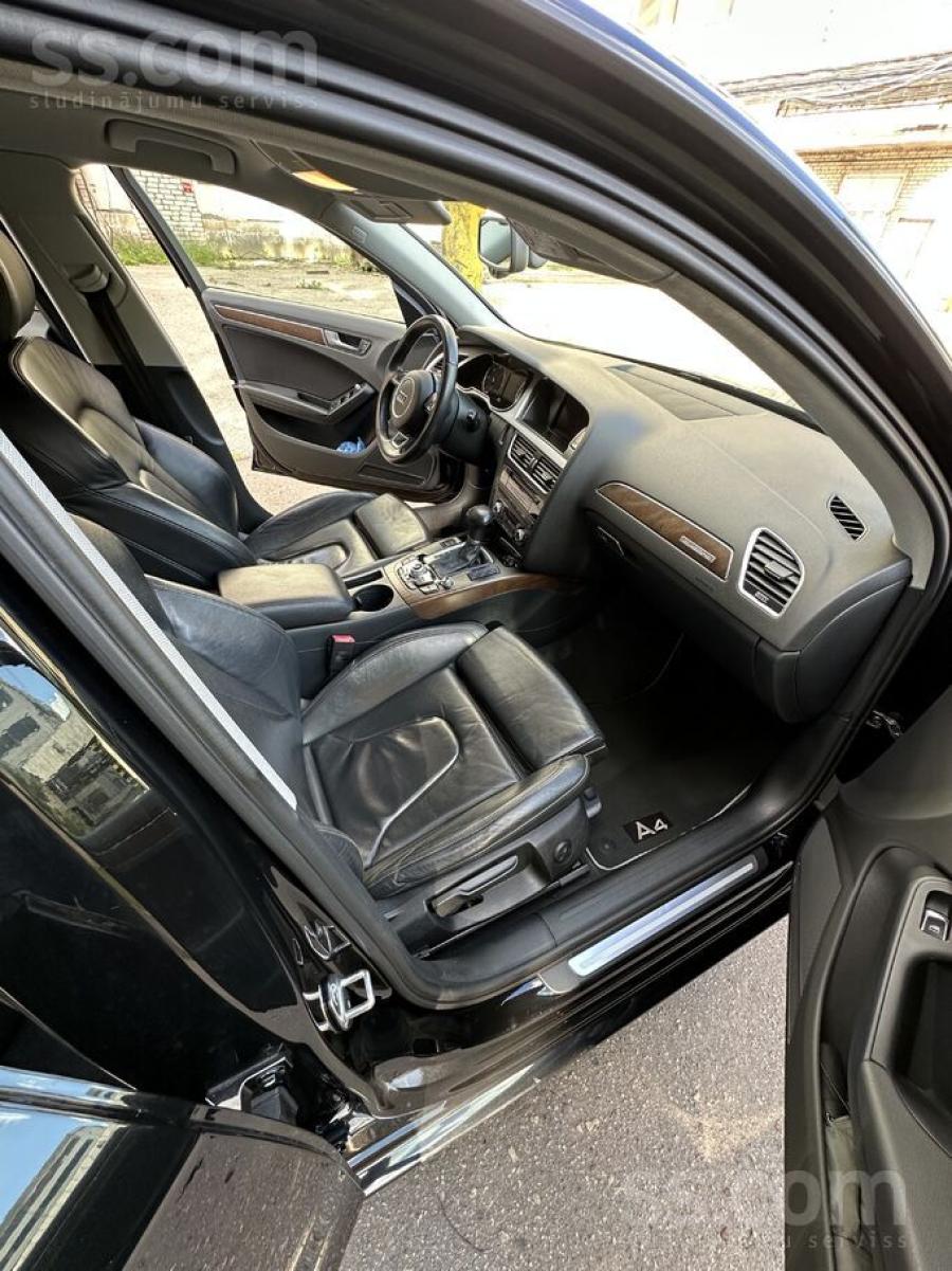 Melns Audi A4 2015 Rīga, ar dzinēja tilpumu 3.00 L un nobraukumu 263 tūkst. km par 9200 €, foto 32 vietnē AUTOMOTO.COM.LV