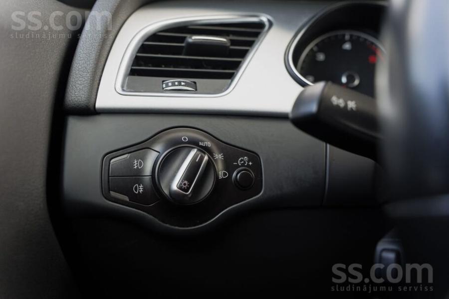 Black Audi A4 2015 in Riga, with an engine capacity of 2.00 L and mileage of 223 thousand km for 8500 €, photo 23 on AUTOMOTO.COM.LV