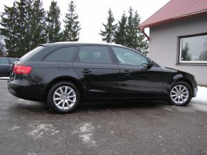 Black Audi A4 2015 in Riga, with an engine capacity of 2.00 L and mileage of 224 thousand km for 10950 €, photo 3 on AUTOMOTO.COM.LV