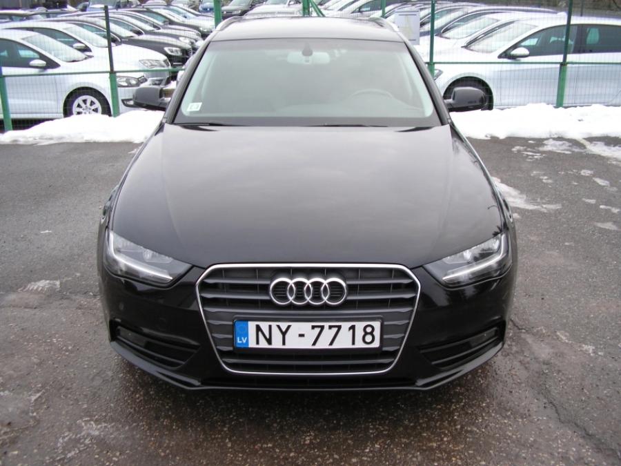 Black Audi A4 2015 in Riga, with an engine capacity of 2.00 L and mileage of 224 thousand km for 10950 €, photo 5 on AUTOMOTO.COM.LV