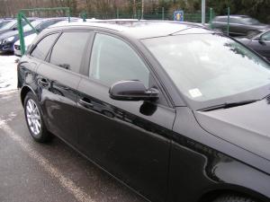 Black Audi A4 2015 in Riga, with an engine capacity of 2.00 L and mileage of 224 thousand km for 10950 €, photo 11 on AUTOMOTO.COM.LV