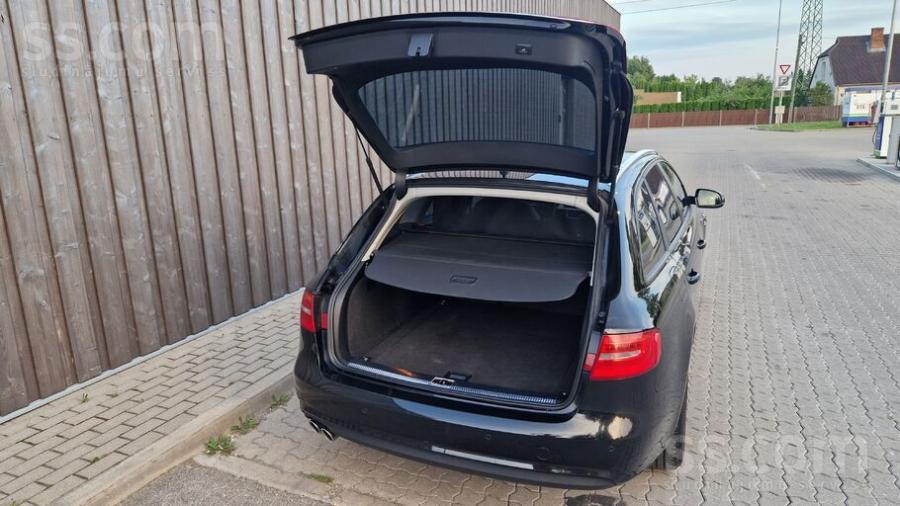Black Audi A4 2015 in Jelgava, with an engine capacity of 2.00 L and mileage of 244 thousand km for 7450 €, photo 12 on AUTOMOTO.COM.LV