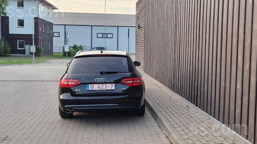 Black Audi A4 2015 in Jelgava, with an engine capacity of 2.00 L and mileage of 244 thousand km for 7450 €, photo 28 on AUTOMOTO.COM.LV