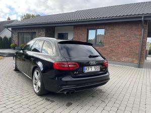 Black Audi A4 2015 in Telschi, with an engine capacity of 1.97 L and mileage of 349 thousand km for 8999 €, photo 13 on AUTOMOTO.COM.LV
