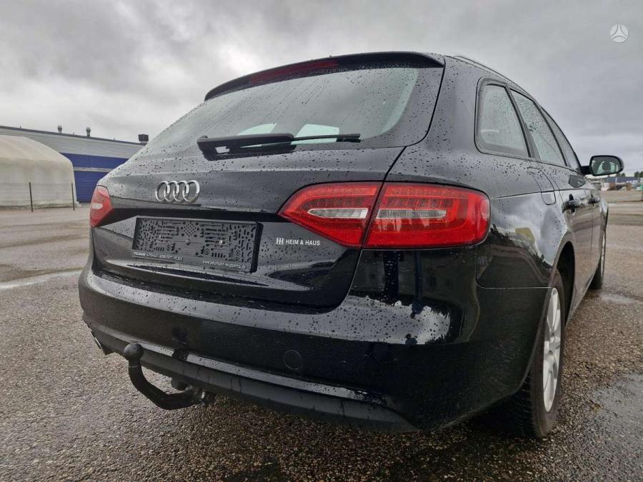 Black Audi A4 2015 in Kaunas, with an engine capacity of 2.00 L and mileage of 282 thousand km for 7450 €, photo 10 on AUTOMOTO.COM.LV