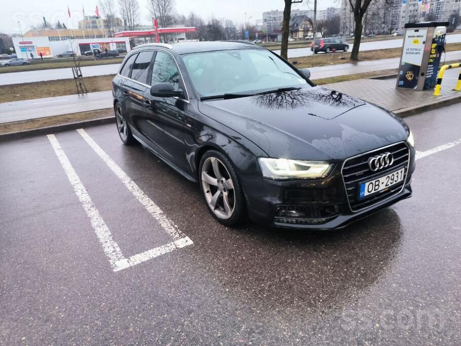 Black Audi A4 2015 in Riga, with an engine capacity of 3.00 L and mileage of 282 thousand km for 10700 €, photo 9 on AUTOMOTO.COM.LV