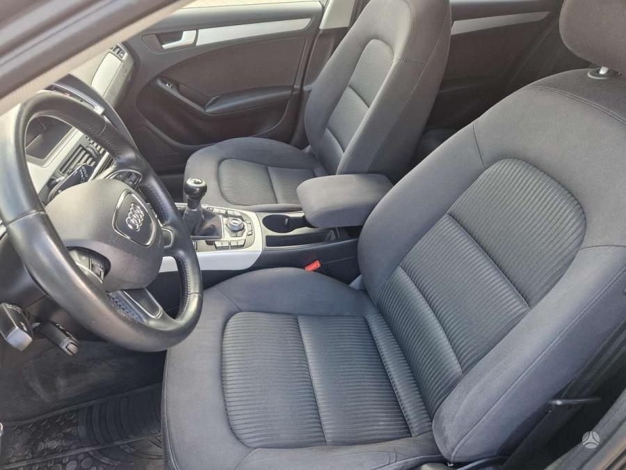 Black Audi A4 2015 in Marijampole, with an engine capacity of 1.97 L and mileage of 234 thousand km for 7149 €, photo 11 on AUTOMOTO.COM.LV