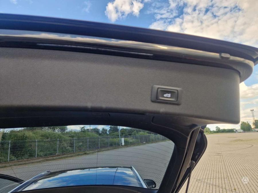 Black Audi A4 2015 in Marijampole, with an engine capacity of 1.97 L and mileage of 234 thousand km for 7149 €, photo 14 on AUTOMOTO.COM.LV