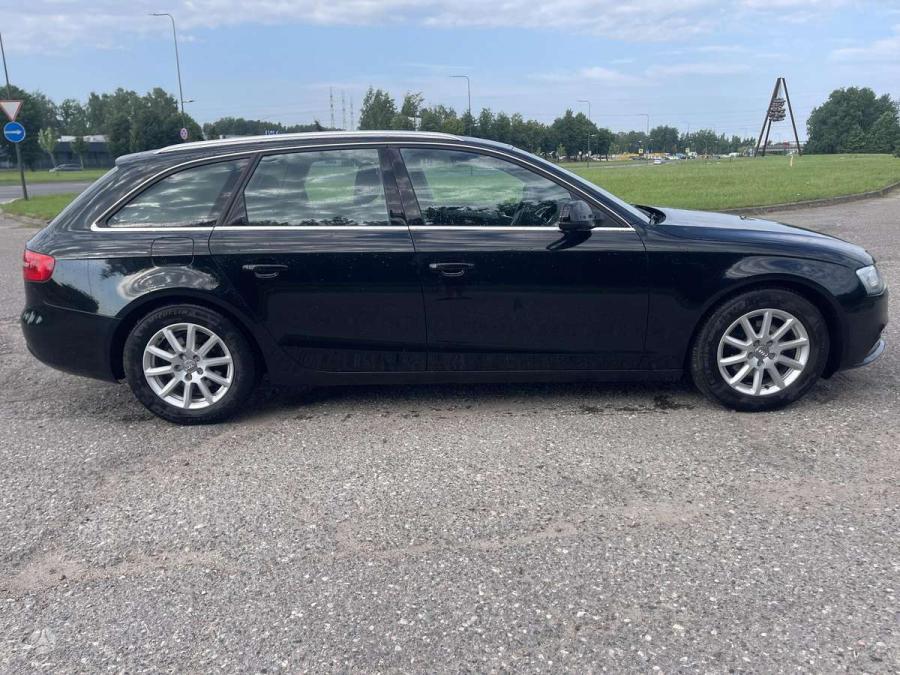 Black Audi A4 2015 in Kaunas, with an engine capacity of 1.97 L and mileage of 278 thousand km for 6650 €, photo 17 on AUTOMOTO.COM.LV