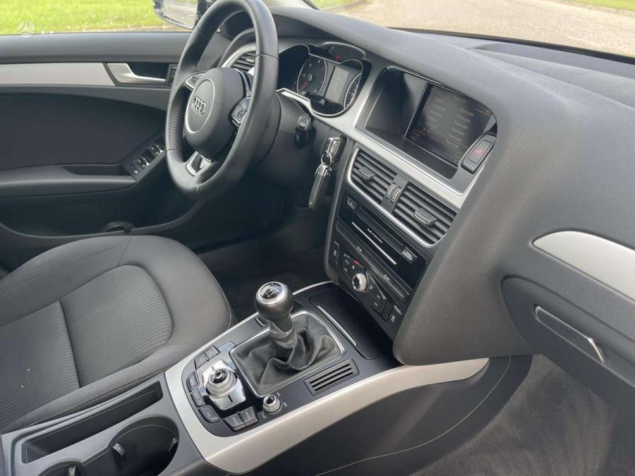 Black Audi A4 2015 in Kaunas, with an engine capacity of 1.97 L and mileage of 278 thousand km for 6650 €, photo 30 on AUTOMOTO.COM.LV