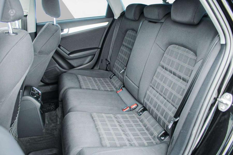 Melns Audi A4 2015 Kauņa, ar dzinēja tilpumu 2.00 L un nobraukumu 300 tūkst. km par 8890 €, foto 12 vietnē AUTOMOTO.COM.LV