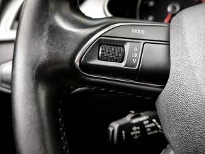 Black Audi A4 2015 in Jelgava, with an engine capacity of 1.80 L and mileage of 190 thousand km for 8990 €, photo 31 on AUTOMOTO.COM.LV