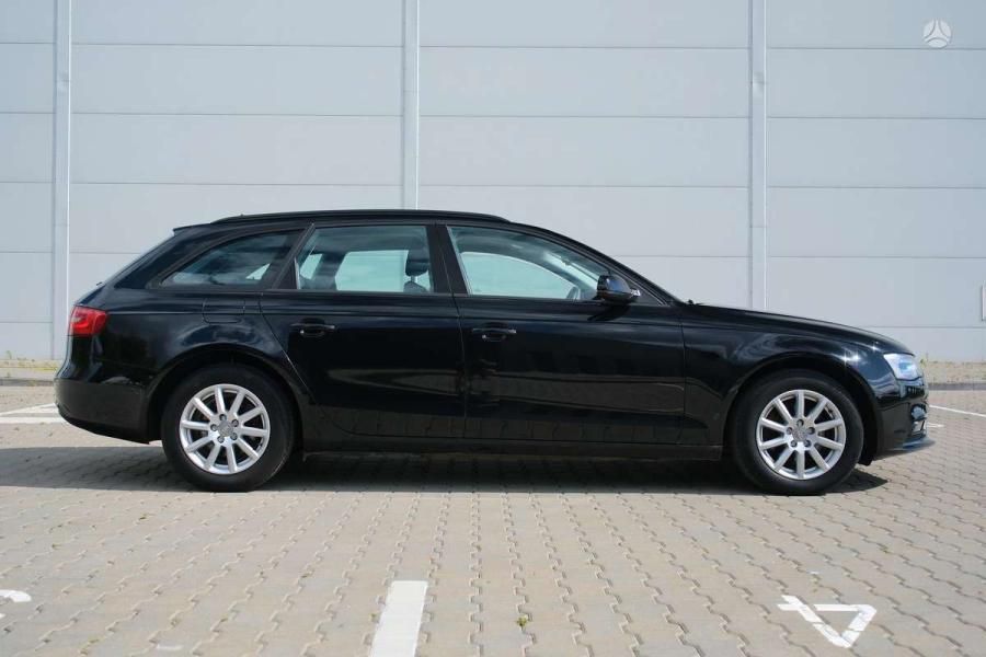 Black Audi A4 2015 in Kaunas, with an engine capacity of 1.97 L and mileage of 255 thousand km for 7850 €, photo 10 on AUTOMOTO.COM.LV