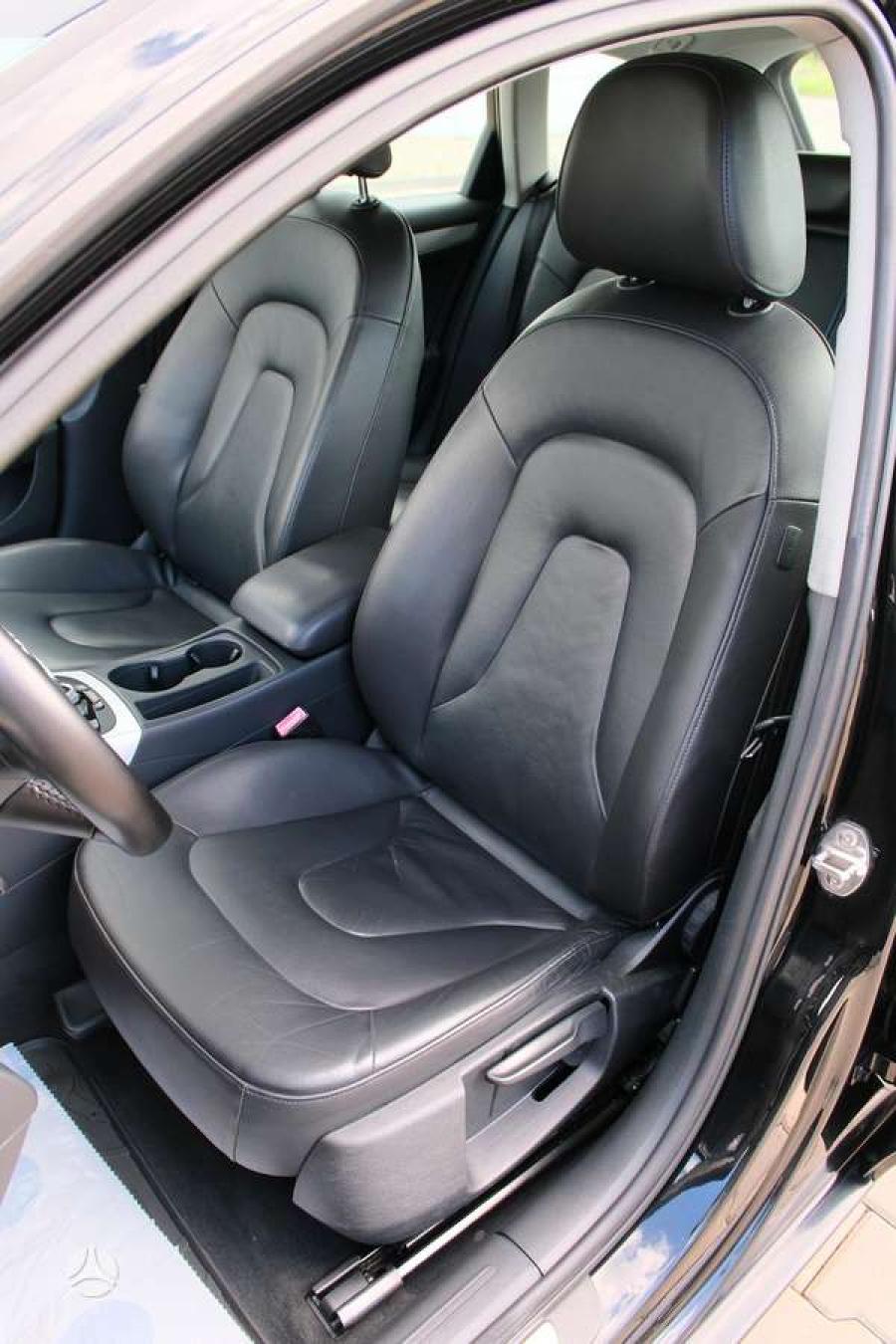 Black Audi A4 2015 in Kaunas, with an engine capacity of 1.97 L and mileage of 255 thousand km for 7850 €, photo 23 on AUTOMOTO.COM.LV