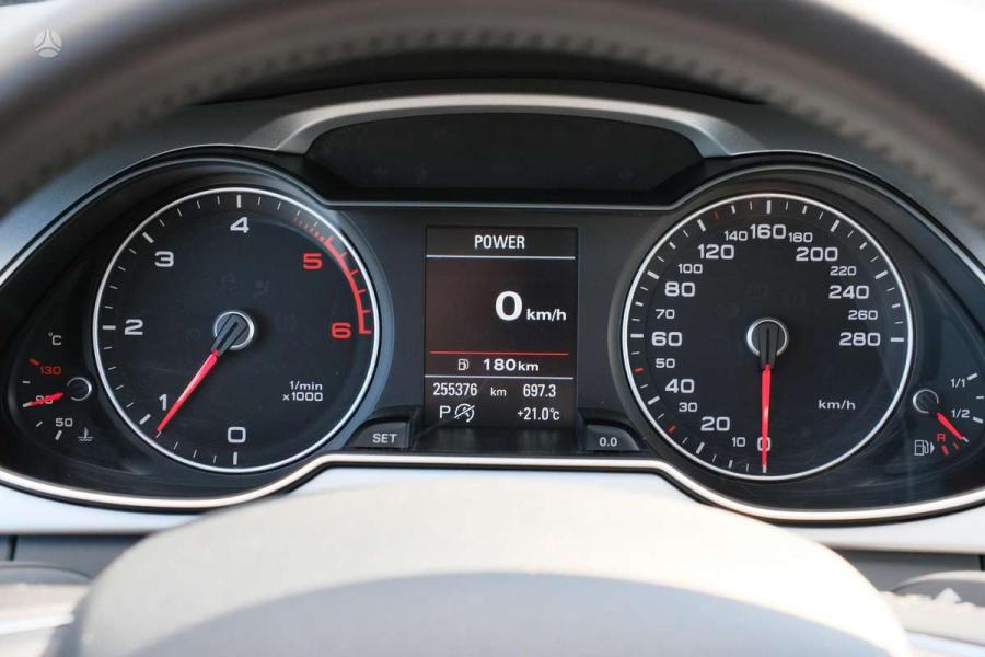 Black Audi A4 2015 in Kaunas, with an engine capacity of 1.97 L and mileage of 255 thousand km for 7850 €, photo 33 on AUTOMOTO.COM.LV