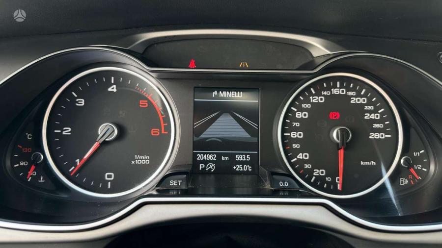Black Audi A4 2015 in Marijampole, with an engine capacity of 1.97 L and mileage of 205 thousand km for 9200 €, photo 20 on AUTOMOTO.COM.LV