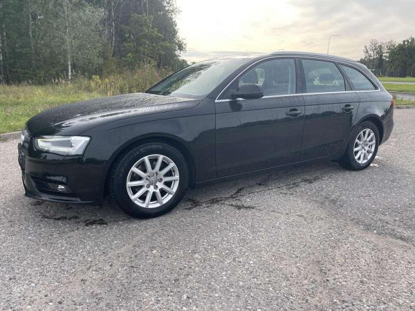 Audi A4 2015 Kauņa vietnē Melns Audi A4 2015 Kauņa, ar dzinēja tilpumu 1.97 L un nobraukumu 277 tūkst. km par 6650 €, foto 8 vietnē AUTOMOTO.COM.LV