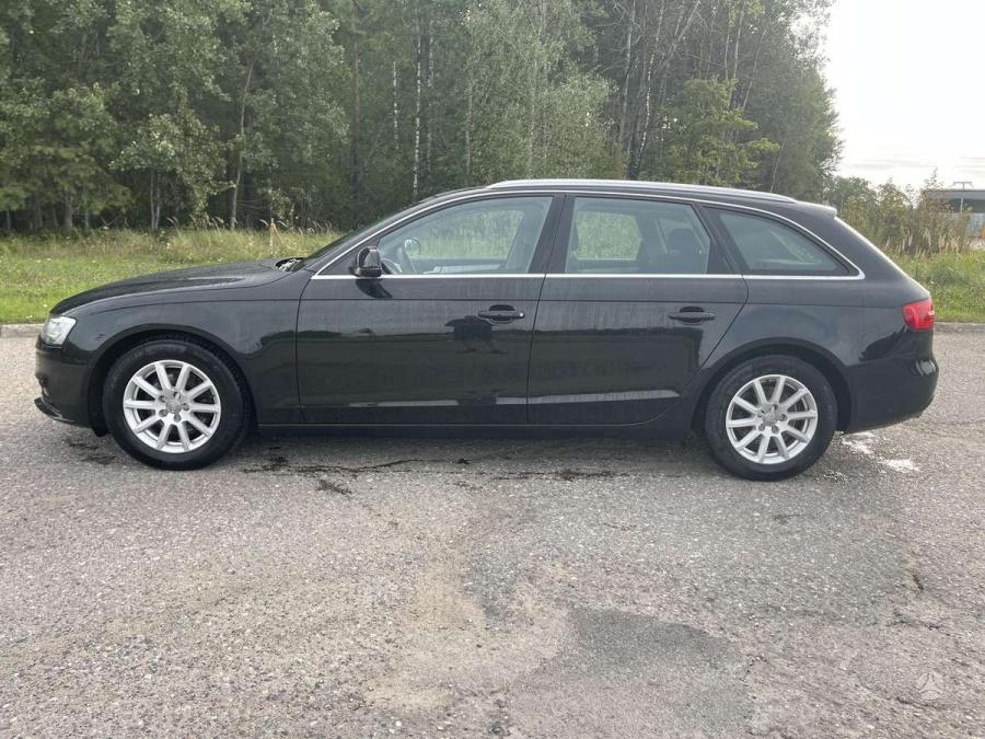 Black Audi A4 2015 in Kaunas, with an engine capacity of 1.97 L and mileage of 277 thousand km for 6650 €, photo 9 on AUTOMOTO.COM.LV