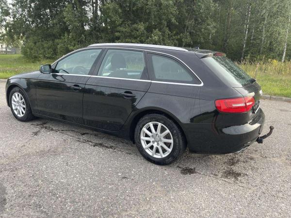 Audi A4 2015 Kauņa vietnē Melns Audi A4 2015 Kauņa, ar dzinēja tilpumu 1.97 L un nobraukumu 277 tūkst. km par 6650 €, foto 10 vietnē AUTOMOTO.COM.LV