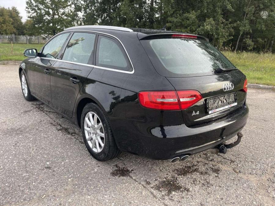 Black Audi A4 2015 in Kaunas, with an engine capacity of 1.97 L and mileage of 277 thousand km for 6650 €, photo 12 on AUTOMOTO.COM.LV