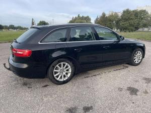 Black Audi A4 2015 in Kaunas, with an engine capacity of 1.97 L and mileage of 277 thousand km for 6650 €, photo 16 on AUTOMOTO.COM.LV
