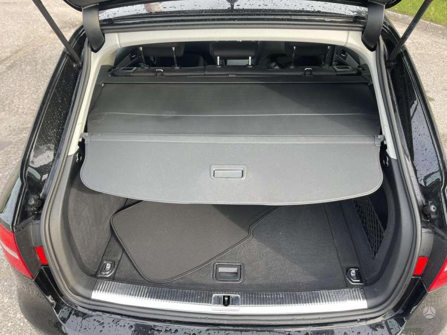 Black Audi A4 2015 in Kaunas, with an engine capacity of 1.97 L and mileage of 277 thousand km for 6650 €, photo 33 on AUTOMOTO.COM.LV