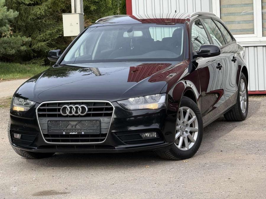 Black Audi A4 2015 in Ukmerge, with an engine capacity of 1.97 L and mileage of 280 thousand km for 6200 €, photo 1 on AUTOMOTO.COM.LV