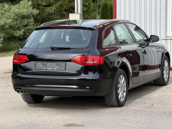 Black Audi A4 2015 in Ukmerge, with an engine capacity of 1.97 L and mileage of 280 thousand km for 6200 €, photo 5 on AUTOMOTO.COM.LV