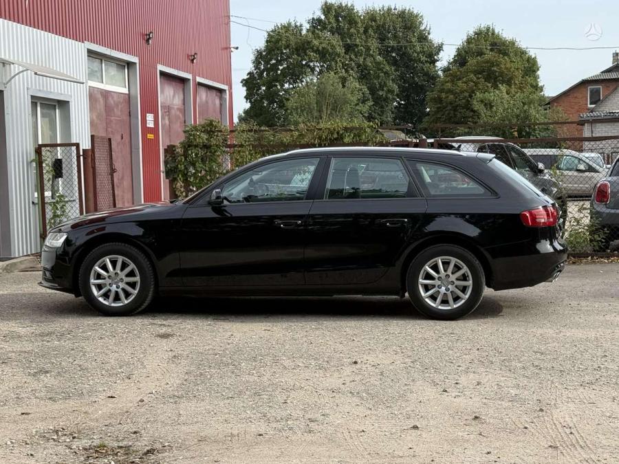 Black Audi A4 2015 in Ukmerge, with an engine capacity of 1.97 L and mileage of 280 thousand km for 6200 €, photo 6 on AUTOMOTO.COM.LV