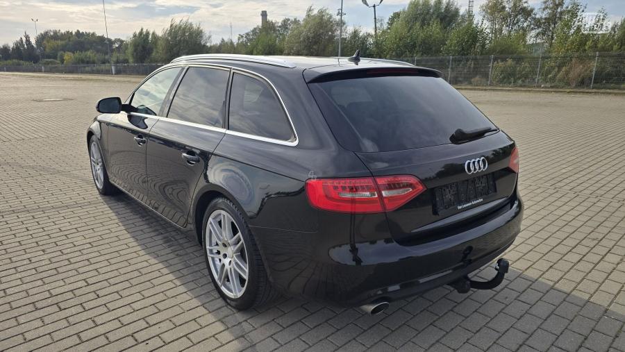 Melns Audi A4 2015 Marijampole, ar dzinēja tilpumu 3.00 L un nobraukumu 320 tūkst. km par 7450 €, foto 6 vietnē AUTOMOTO.COM.LV