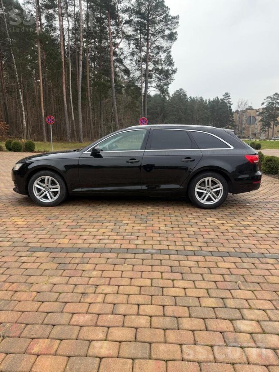 Black Audi A4 2016 in Riga, with an engine capacity of 2.00 L and mileage of 537 thousand km for 8200 €, photo 6 on AUTOMOTO.COM.LV
