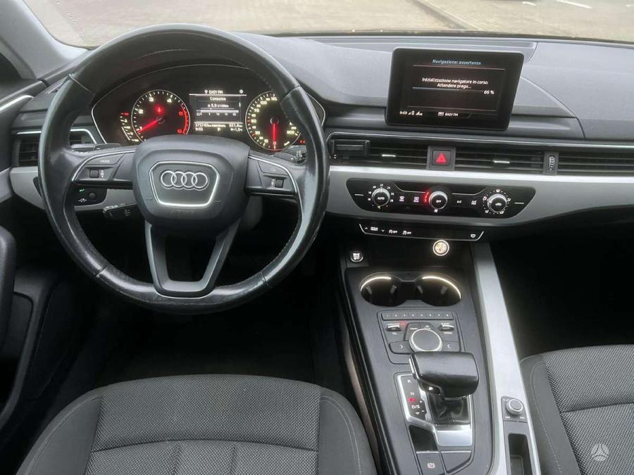 Black Audi A4 2016 in Kaunas, with an engine capacity of 2.00 L and mileage of 375 thousand km for 9000 €, photo 15 on AUTOMOTO.COM.LV