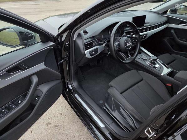 Black Audi A4 2016 in Kaunas, with an engine capacity of 1.97 L and mileage of 309 thousand km for 9850 €, photo 9 on AUTOMOTO.COM.LV