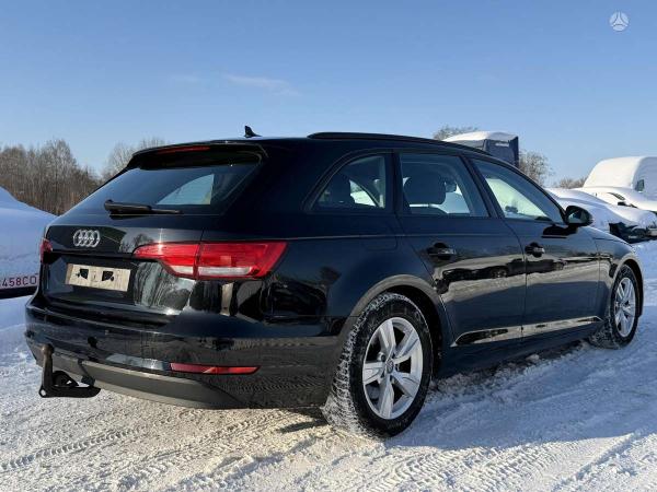 Melns Audi A4 2016 Utena, ar dzinēja tilpumu 1.97 L un nobraukumu 280 tūkst. km par 9950 €, foto 6 vietnē AUTOMOTO.COM.LV