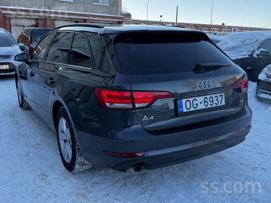 Melns Audi A4 2016 Daugavpils, ar dzinēja tilpumu 2.00 L un nobraukumu 0 tūkst. km par 10400 €, foto 4 vietnē AUTOMOTO.COM.LV