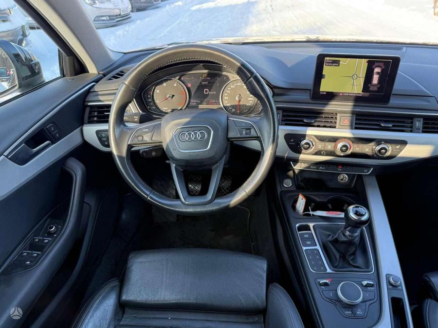 Melns Audi A4 2016 Utena, ar dzinēja tilpumu 1.97 L un nobraukumu 280 tūkst. km par 9900 €, foto 13 vietnē AUTOMOTO.COM.LV