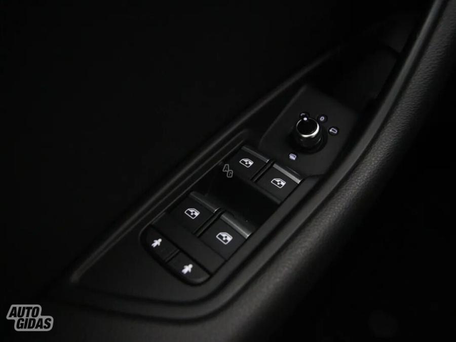 Melns Audi A4 2016 Viļņa, ar dzinēja tilpumu 2.00 L un nobraukumu 276 tūkst. km par 12199 €, foto 25 vietnē AUTOMOTO.COM.LV