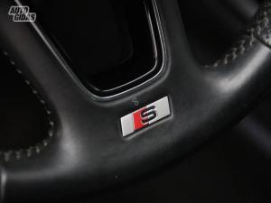 Melns Audi A4 2016 Viļņa, ar dzinēja tilpumu 2.00 L un nobraukumu 276 tūkst. km par 12199 €, foto 31 vietnē AUTOMOTO.COM.LV