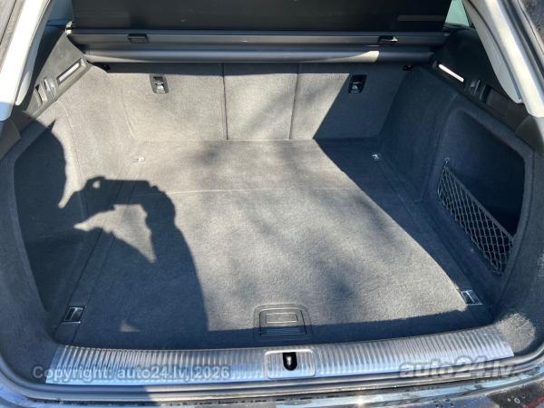 Melns Audi A4 2016 Tallina, ar dzinēja tilpumu 2.00 L un nobraukumu 312 tūkst. km par 14000 €, foto 10 vietnē AUTOMOTO.COM.LV