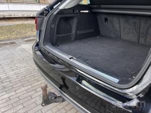 Black Audi A4 2016 in Riga, with an engine capacity of 2.00 L and mileage of 262 thousand km for 12250 €, photo 18 on AUTOMOTO.COM.LV